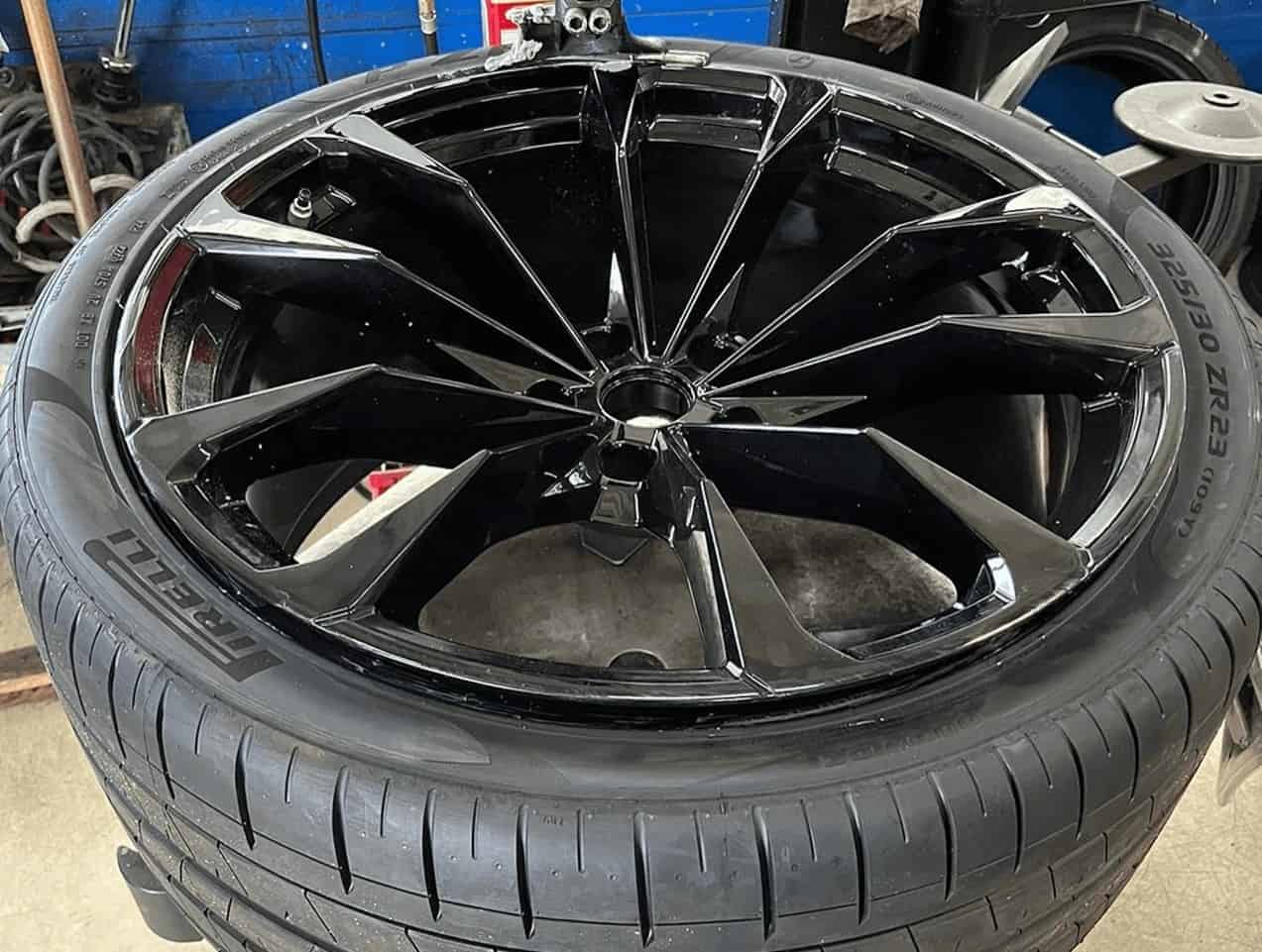 Breedset banden en velgen - Amsterdambanden